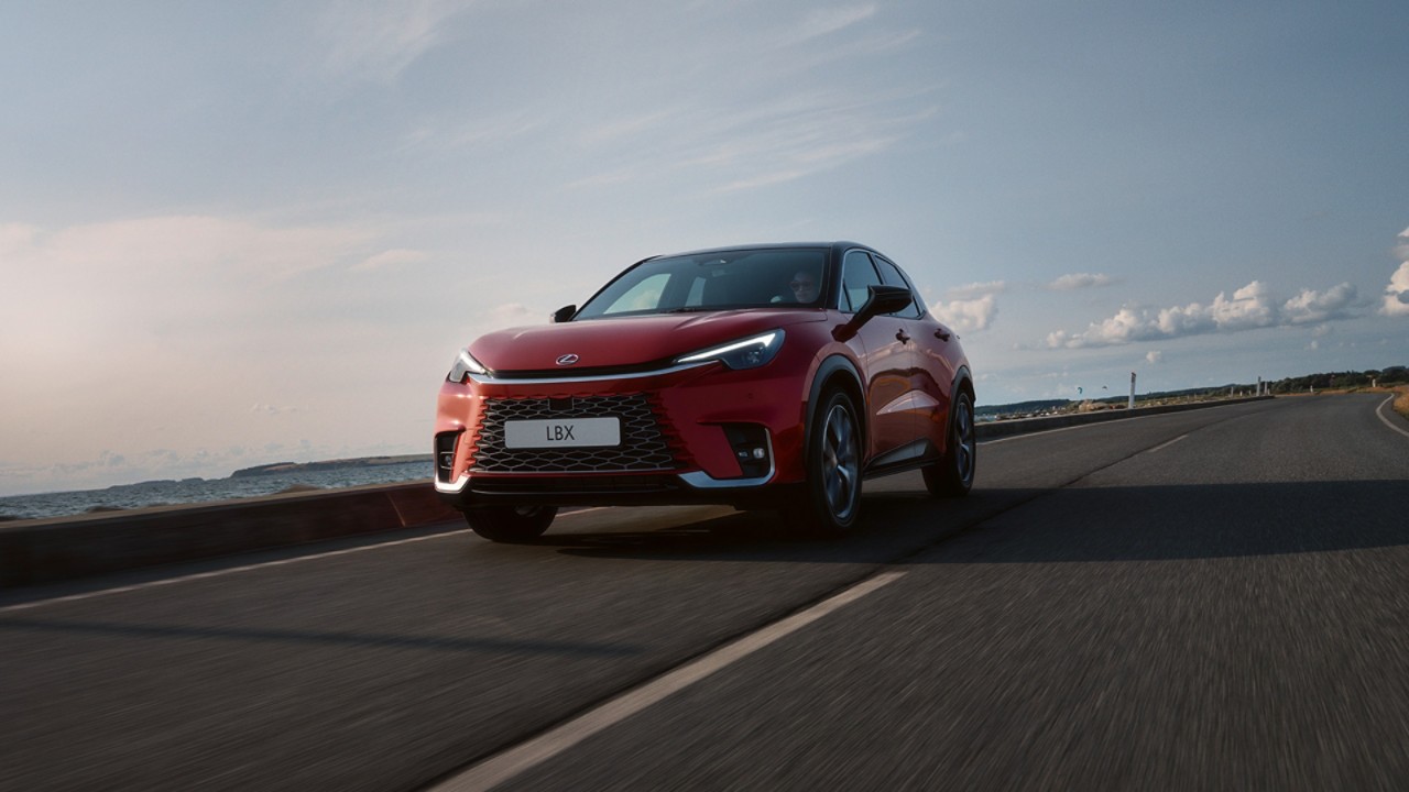 The Lexus LBX Self-Charging Hybrid | Lexus Ireland