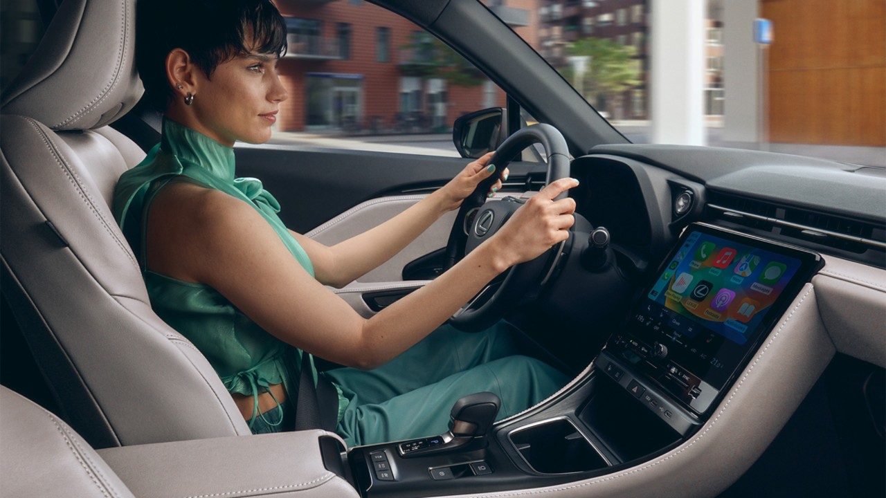 The Lexus LBX Self-Charging Hybrid | Lexus Ireland